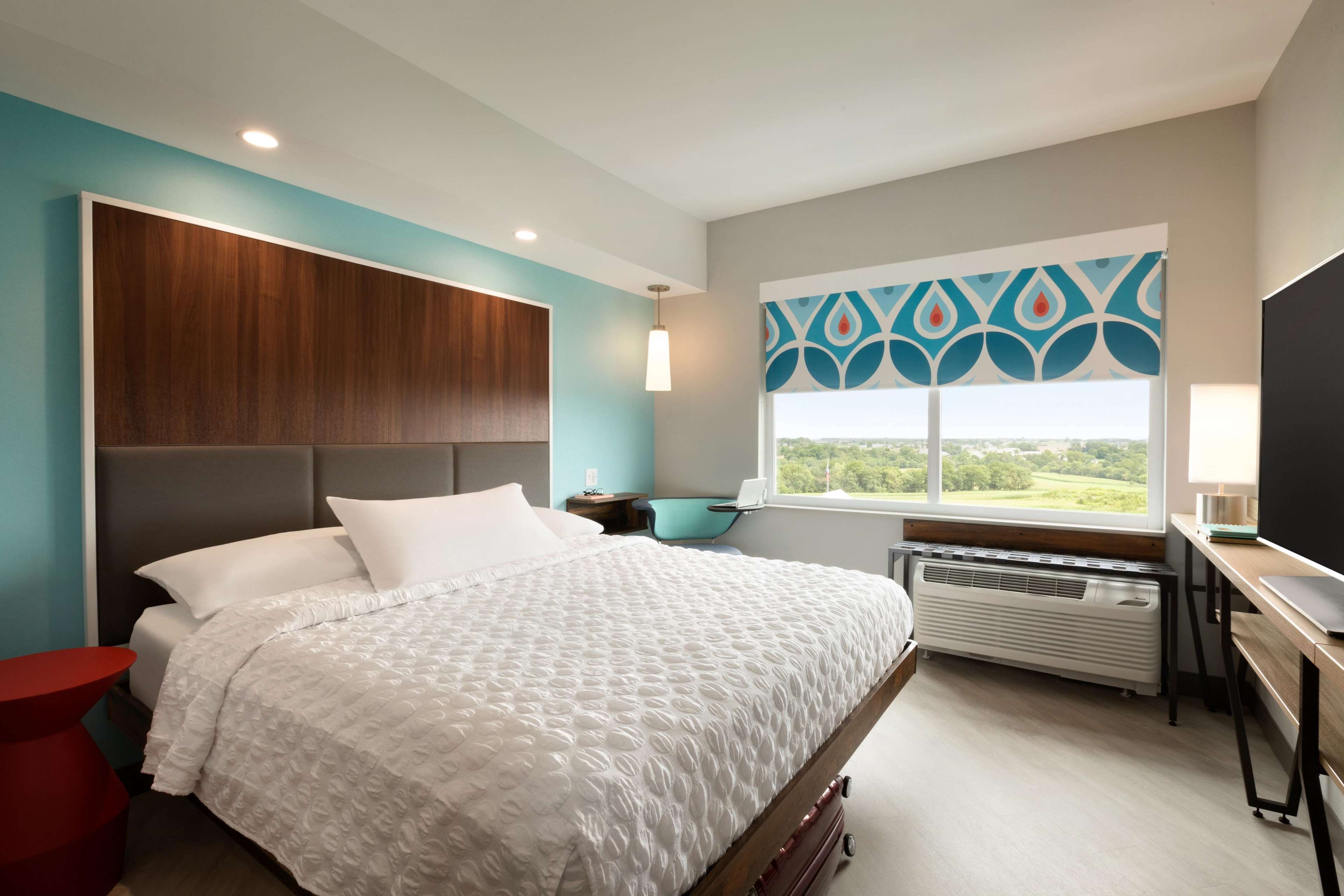 China Tru By Hilton Stylish Hotel Room Furniture Guestroom ...